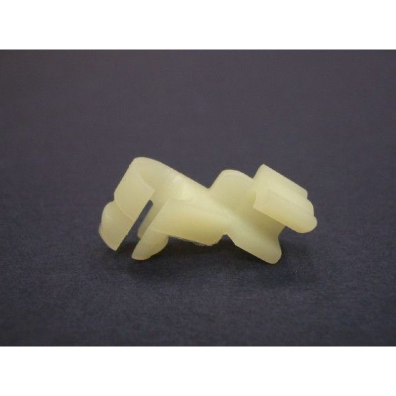 98454 Держатель тяги открывания двери Toyota